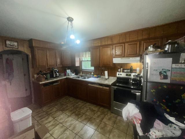 723 W Lockridge Street