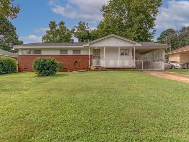 723 Valley Dr, Jonesboro, AR 72401