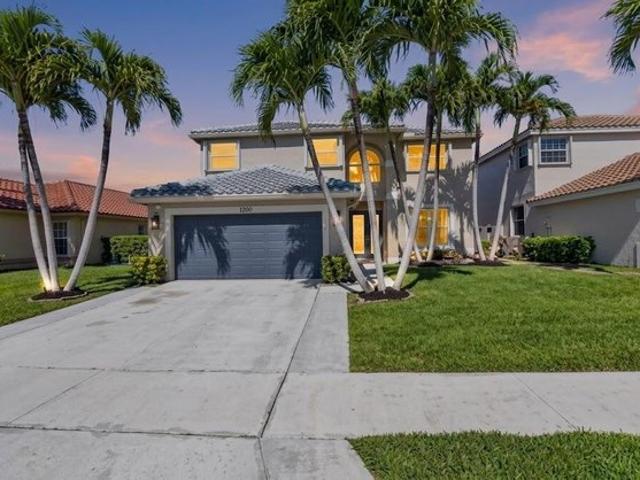7245 Chesapeake Cir, Boynton Beach, FL 33436