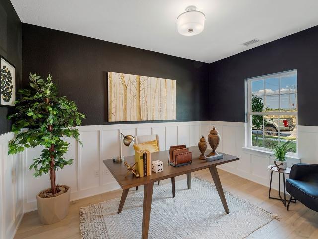 7247 Fairlawn Dr
