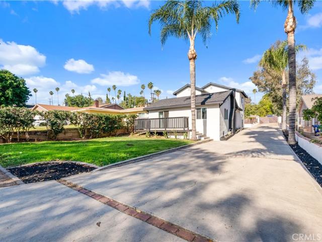 7247 Pontoosuc Ave, Riverside, CA 92504 | MLS #IV26025 | Compass