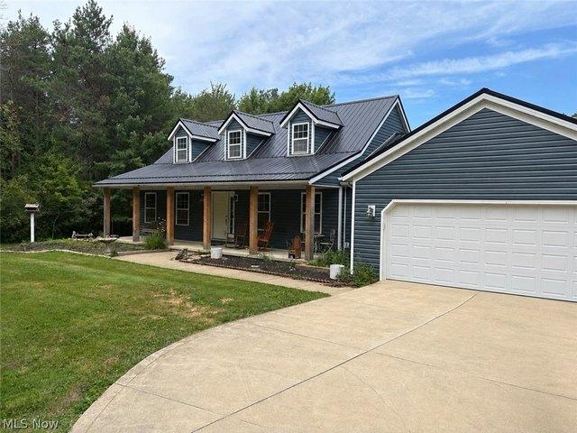 7247 Warner Rd, Madison, OH 44057