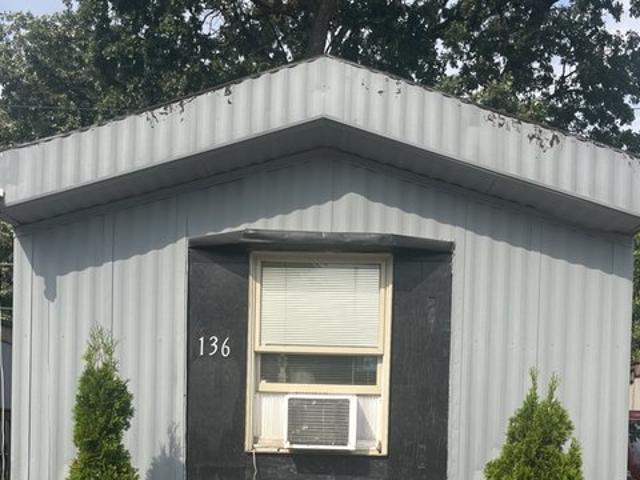 7240 th St W Unit 136, Worth, IL 60482