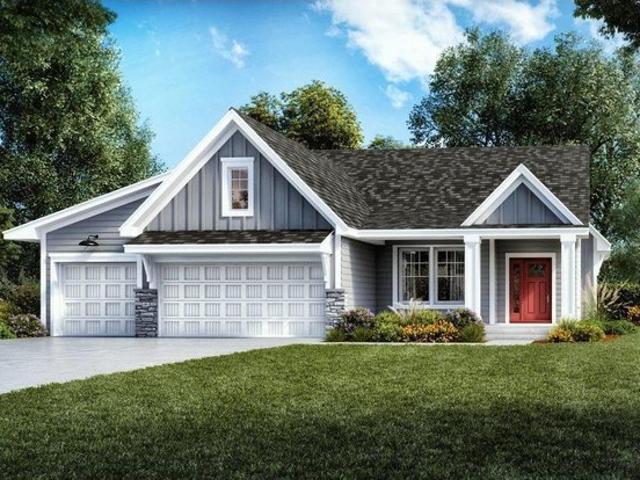 7241 22nd Ave E, Shakopee, MN 55379