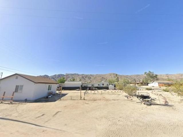 72425 Cactus Dr, Twentynine Palms, CA 92277