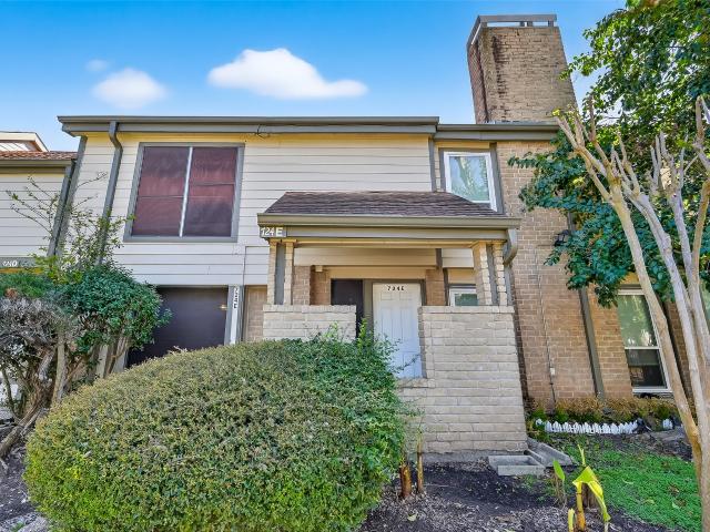 724 Country Pl Dr, Unit E, Houston, TX 77079 | MLS #34346