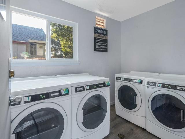 724 Central 2 Bedroom Apartment for Rent at 724 Central Ave, Alameda, CA 94501