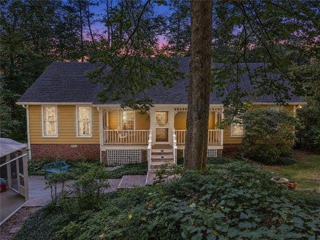 724 Clarke Trl, Dacula, GA 30019