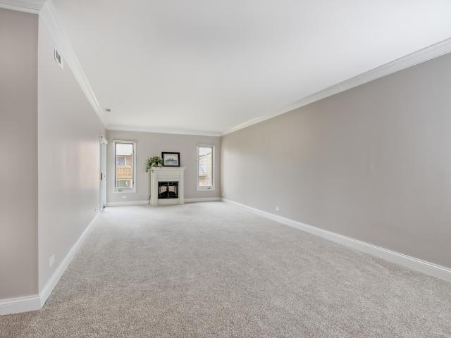 724 Ascot Court
