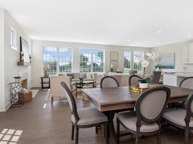 724 Derby Lane