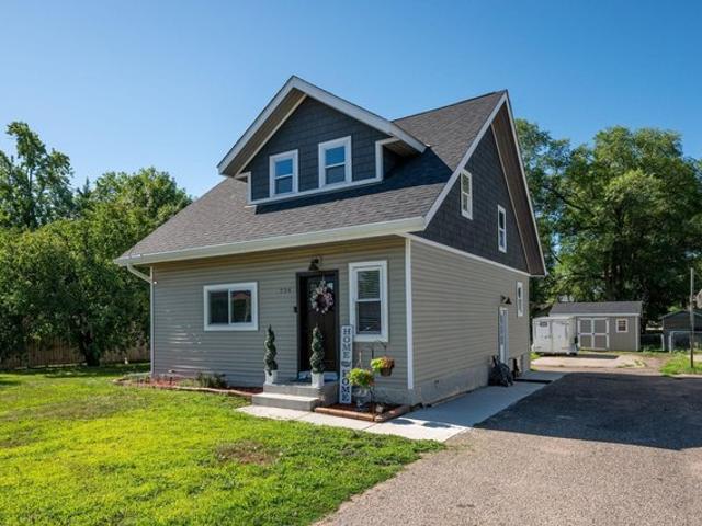 724 E Broadway St, Monticello, MN 55362