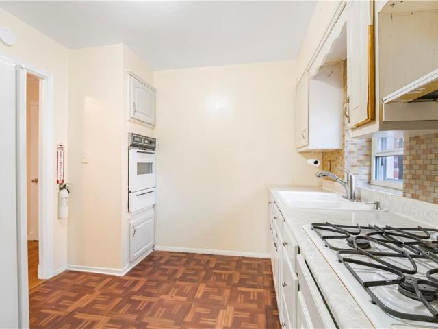 724 East 82nd Street