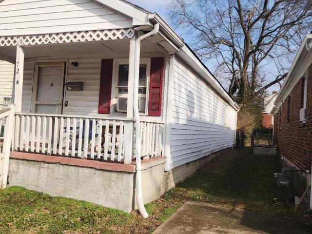 724 Florence Avenue