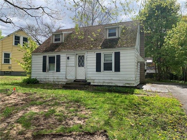 724 Ontario St, Fulton, NY 13069