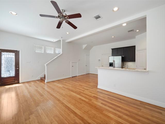 724 Link Road