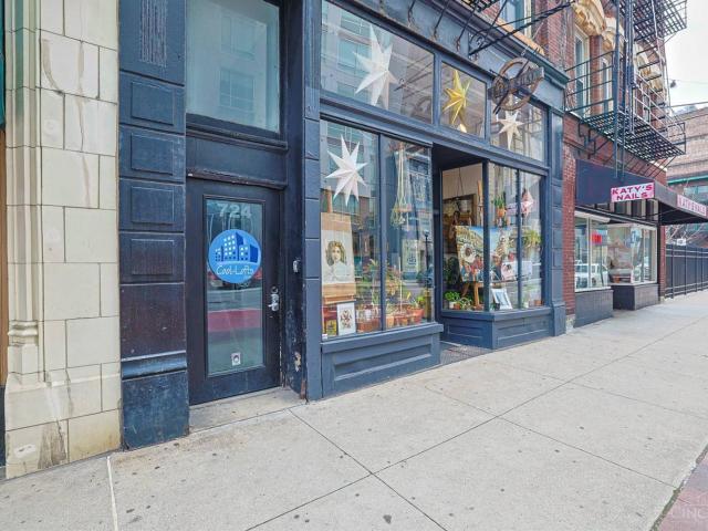 724 Main Street