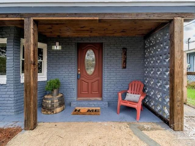 724 N 46th Ave, Pensacola, FL 32506
