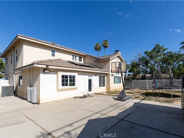 724 N San Carlo