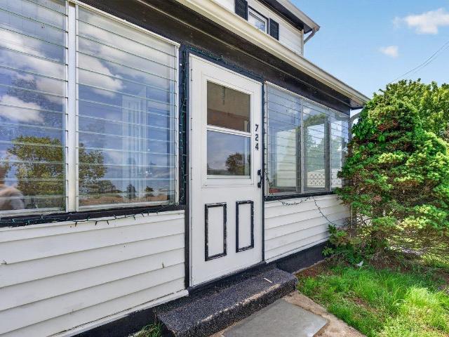 724 newtown rd