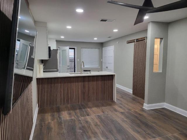 724 S Welch Street # 4