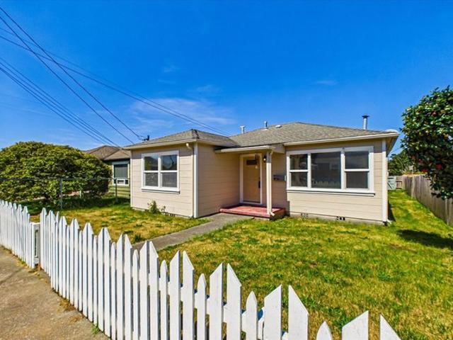 724 Stewart St, Eureka, CA 95503