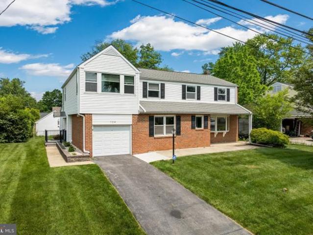 724 Suellen Dr, King of Prussia, PA 19406