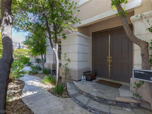 724 pinnacle heights lane