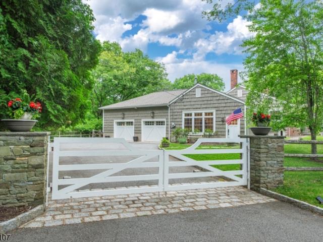 724 Ridge Rd