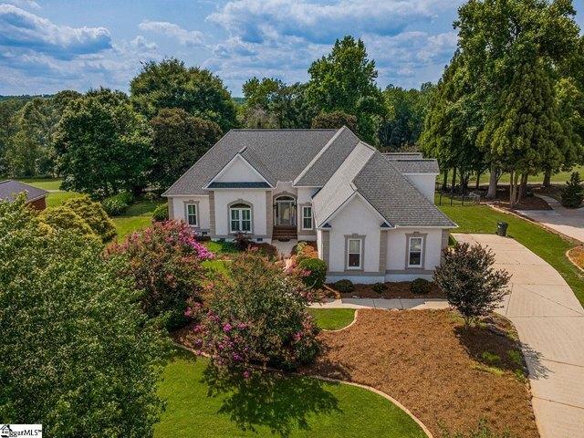 724 W Tara Ln, Duncan, SC 29334
