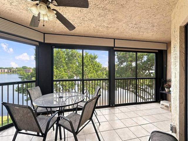 7254 Fairfax Dr Unit 304, Tamarac, FL 33321