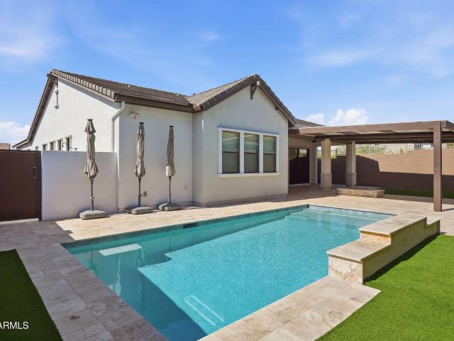7254 W Buckhorn Trail