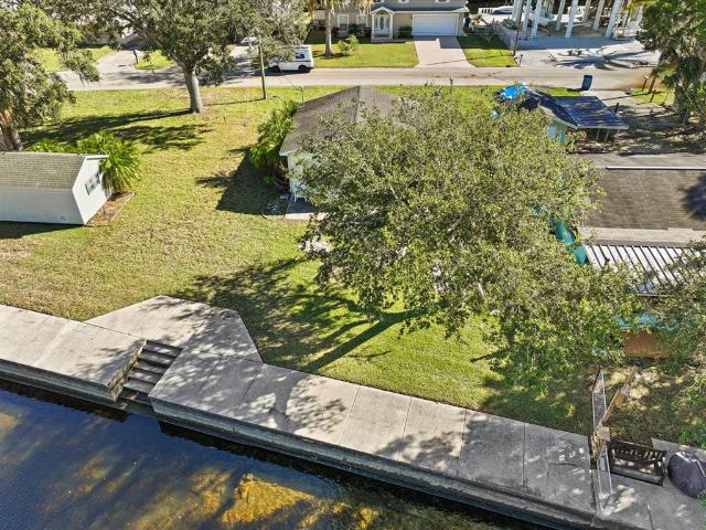 7255 Tropical Dr, Weeki Wachee, FL 34607 | MLS #W7883