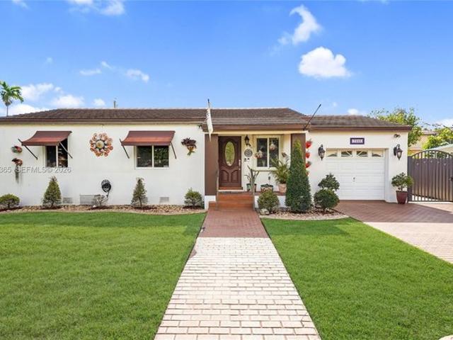 7256 SW 16th St, Miami, FL 33155