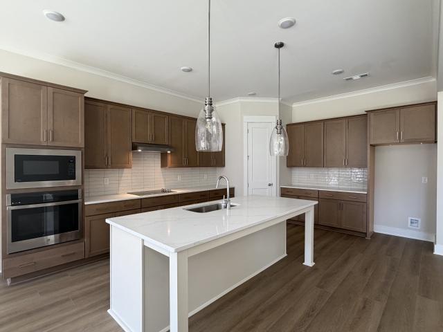 7257 Fairlawn Drive