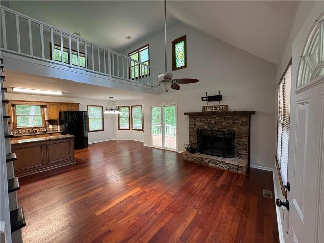 7257 Rocky Lane