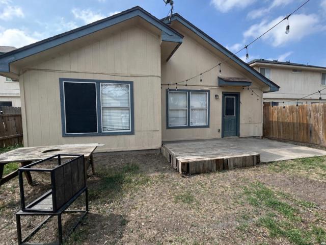 7250 Burns Crossing, San Antonio, TX 78250 | MLS #1946 | Compass