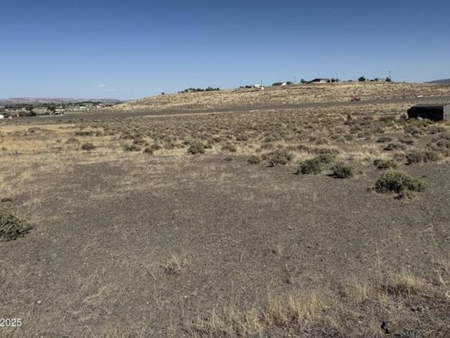 7250 Citrus St, Silver Springs, NV 89429