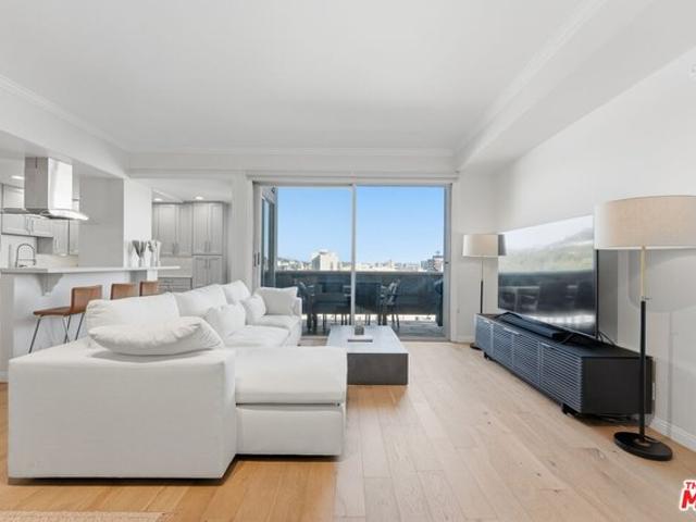 7250 Franklin Ave Unit 615, Los Angeles, CA 90046
