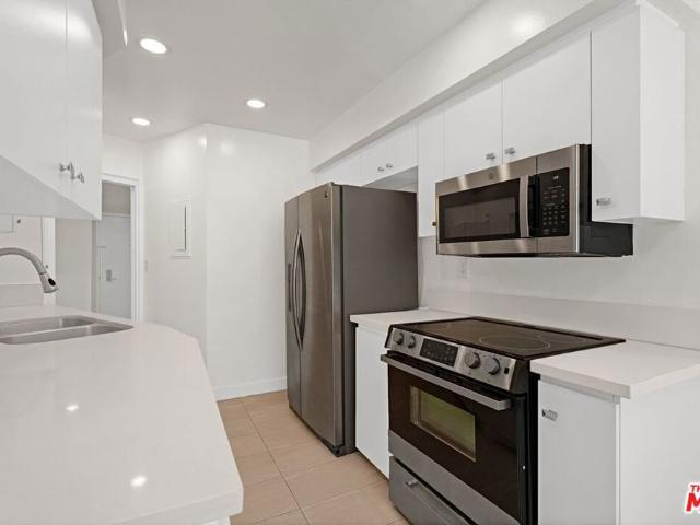 7250 Franklin Avenue 507