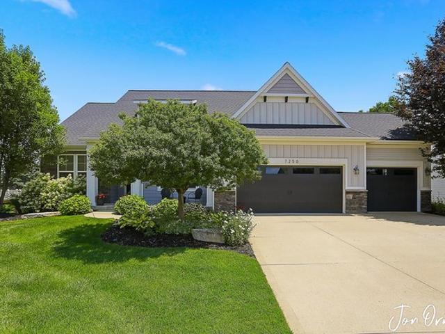 7250 Rosie Shores Dr SW, Byron Center, MI 49315