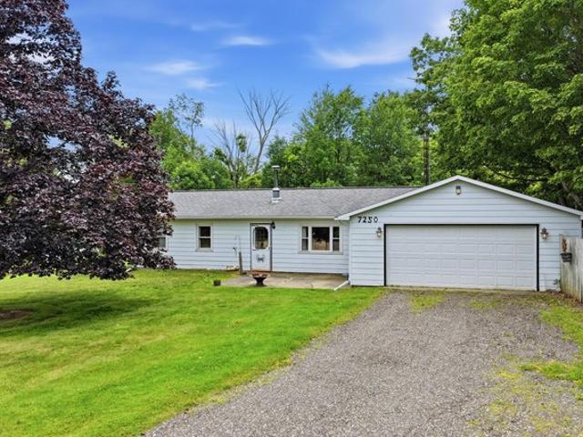 7250 st Ave, South Haven, MI 49090