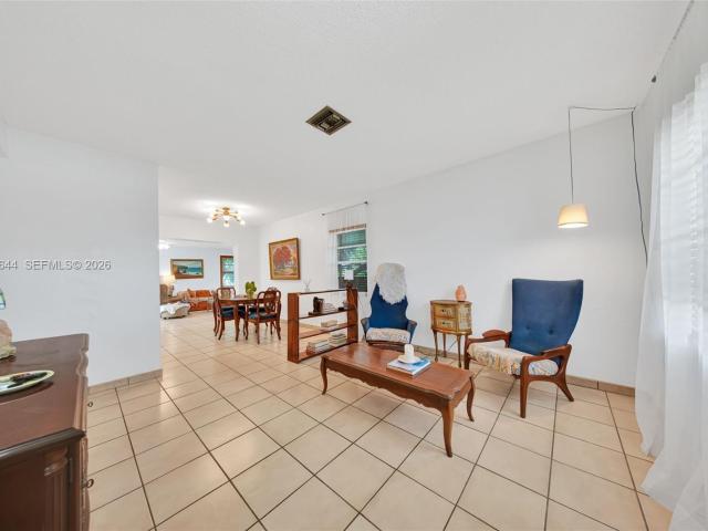 7250 SW 34th Street Rd, Miami, FL 33155 | MLS #A12010