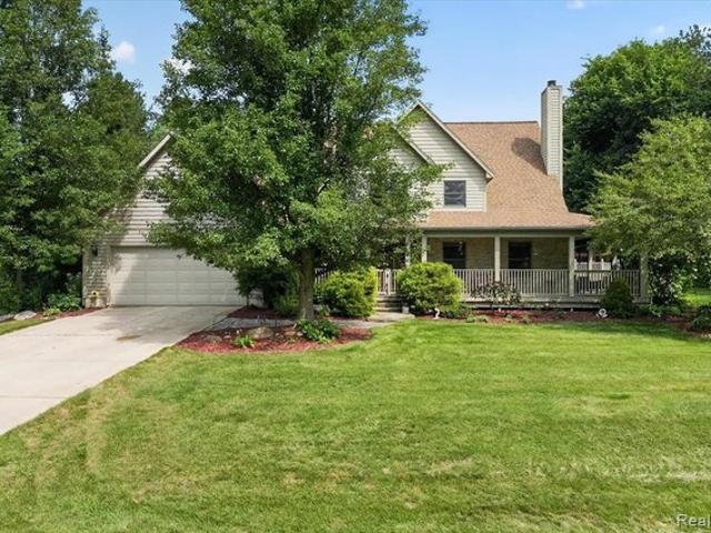 7250 W Hidden Lk, Woodhull Township, MI 48872