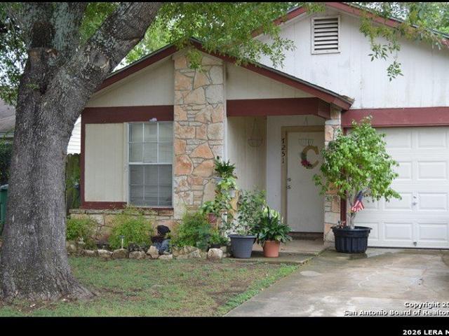 7251 Brandyridge, San Antonio, TX 78250