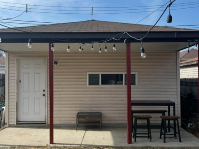 7252 S Christiana Ave, Chicago, IL 60629 | MLS #12569 | Compass