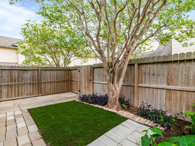 7252 The Mansions Drive Q 3