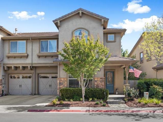 7253 Orchard Cir, Penryn, CA 95663
