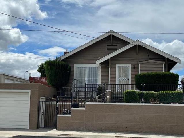 725 10th St, Antioch, CA 94509