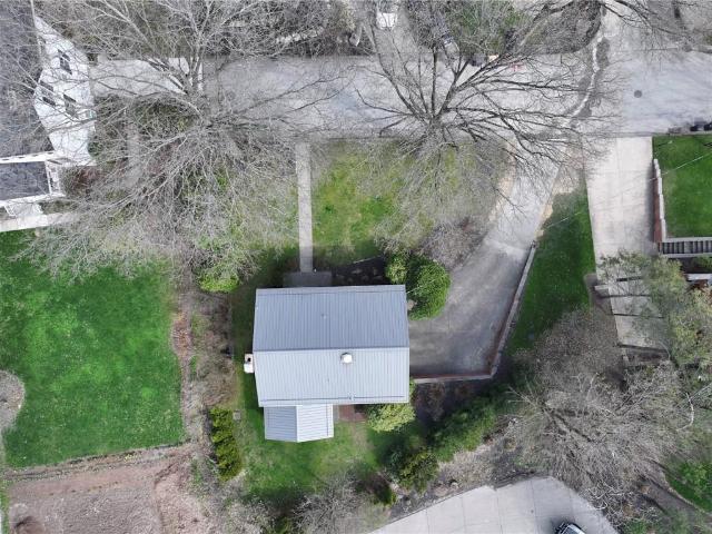 725 12th St, Oakmont, PA 15139 | MLS #1752 | Compass