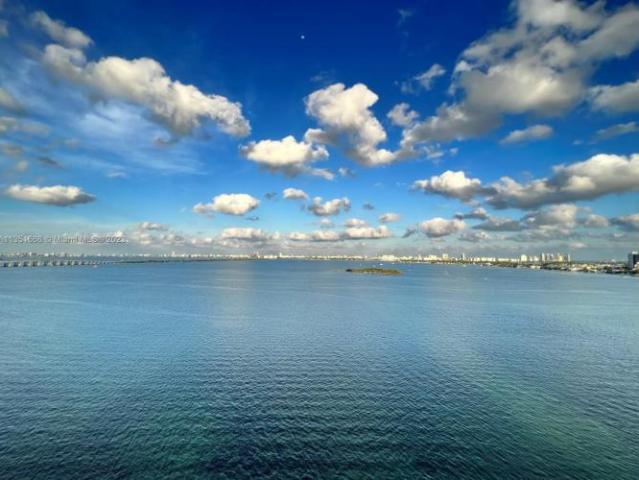 725 22nd St NE #16E, Miami, FL 33137